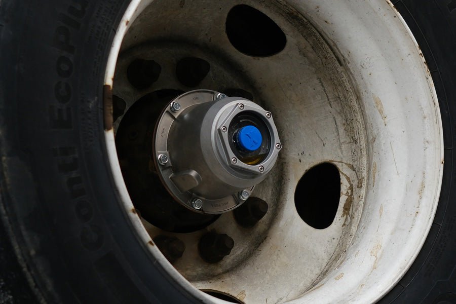 The Hub Corporation | Hub Caps for Heavy-Duty Trucks & Trailers